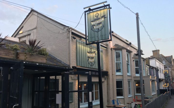 Pubs and Clubs in Newquay - Newquay Nightlife