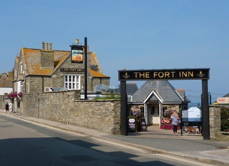 Newquay Newquay Pubs & Nightclubs - Newquay Nightlife